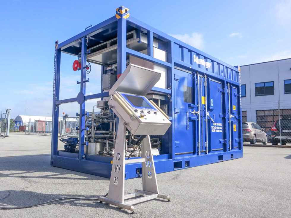 Nitrogen pump skids - Dynamic Well Solutions