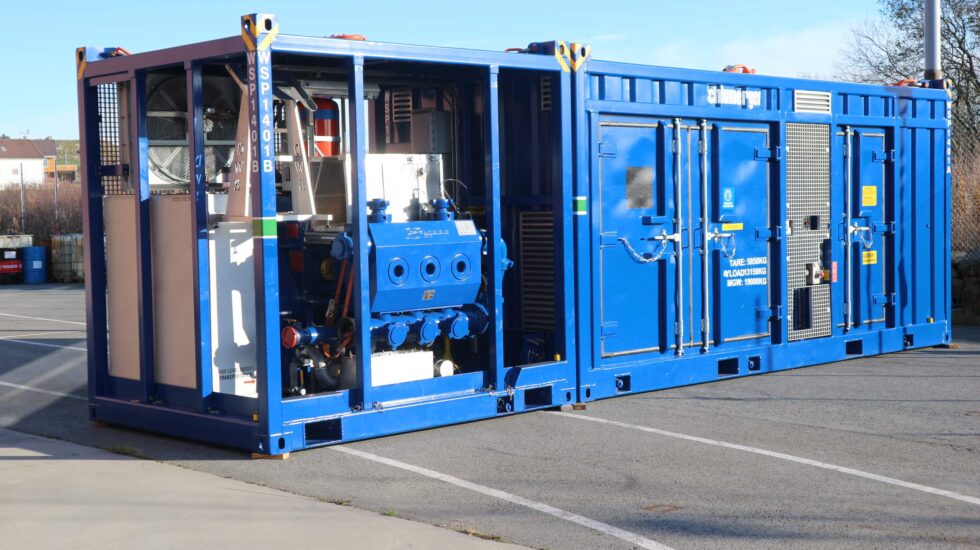 Well service pumps - Dynamic Well Solutions